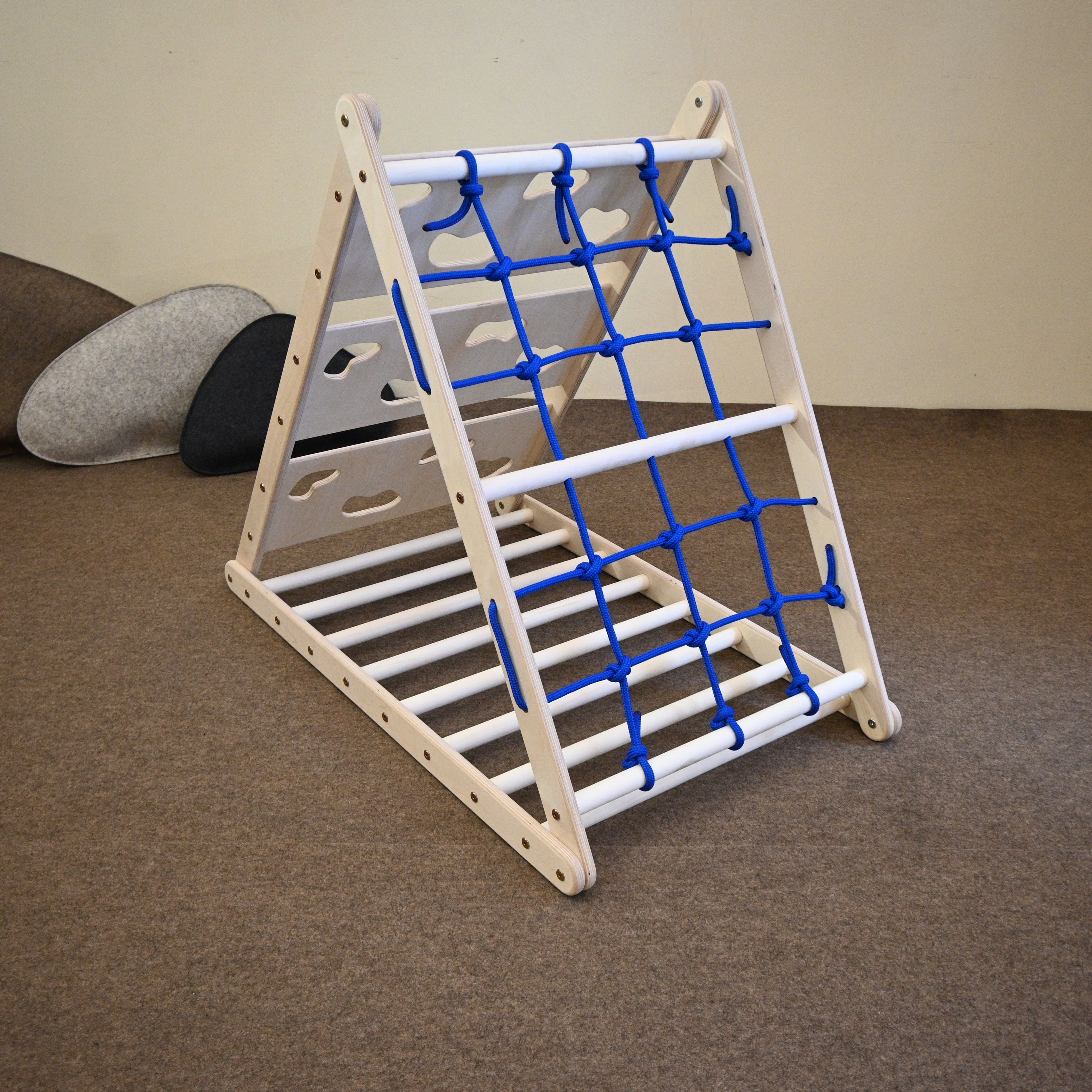 Climb up triangle / net wall side, climbing wall side, ladder side ...