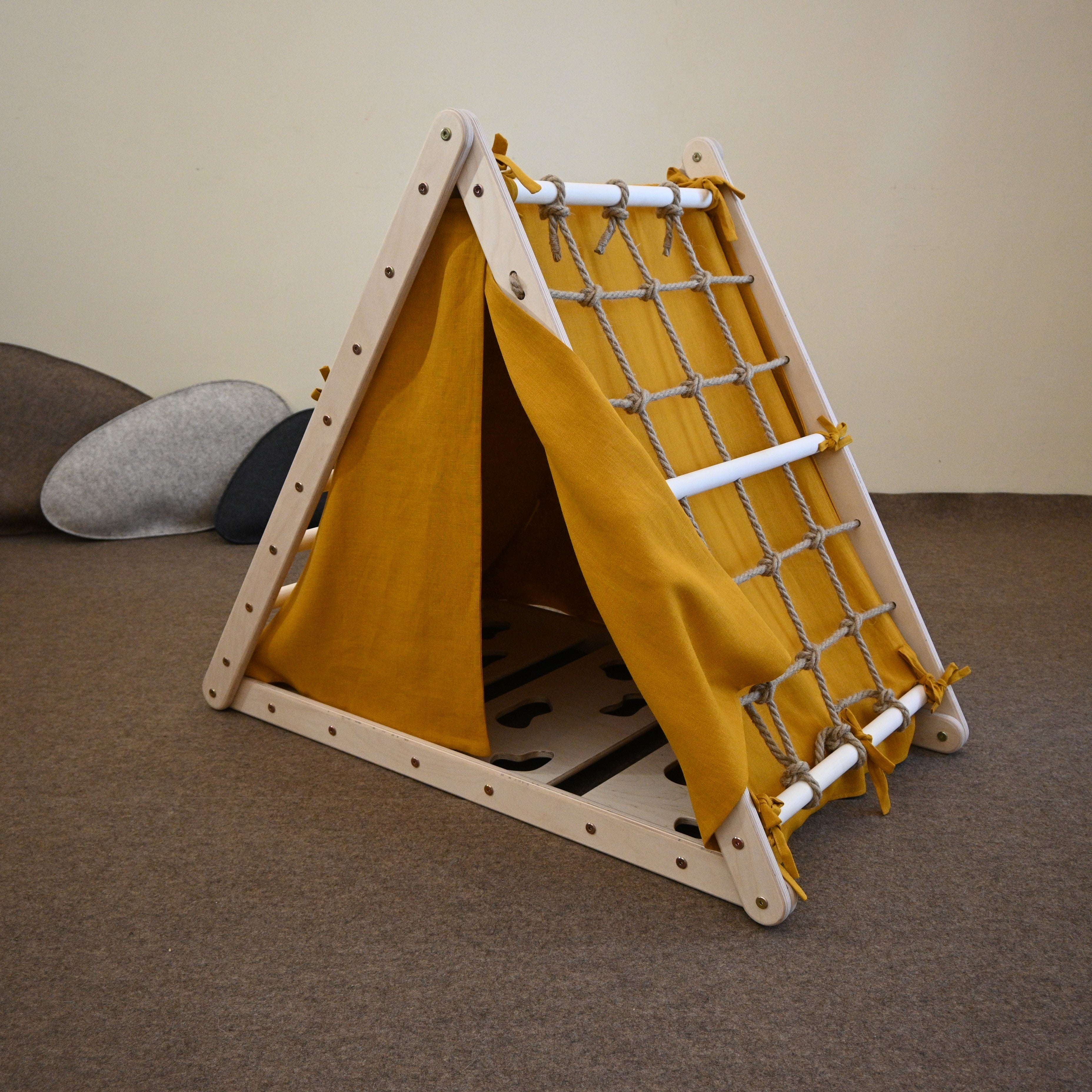 Linen tent for "Climb up triangle" – climbuptoys